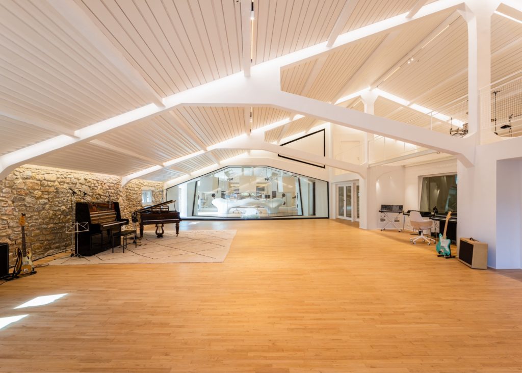 Miraval Studios - Panorama architecture